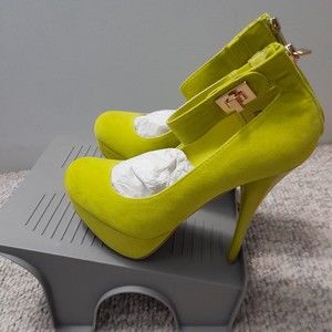 BAMBOO | Shoes | Lime Green Platform Heels By Bamboo Size 737 | Poshmark